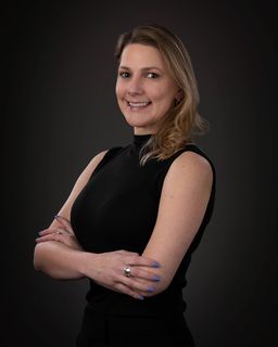 Amber Hilley - Coldwell Banker Commercial Seaboard McMillan - Coldwell ...