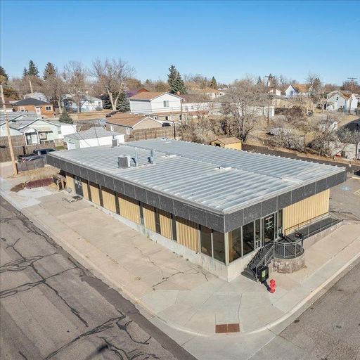 1904 E 15th St, Warren Air Force Base, WY 82001 United States | Mixed ...